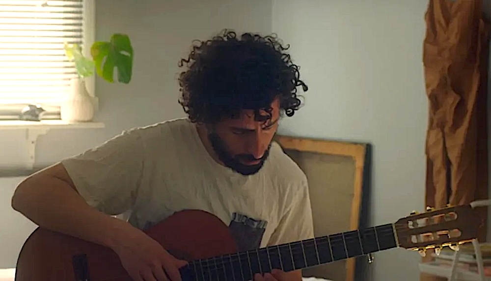 Críticas: Crítica de “A Tiger in Paradise”, documental de Mikel Cee Karlsson sobre José González ...