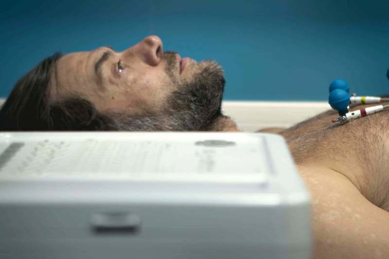 Críticas: Crítica de “Reset: Volver a empezar”, documental de Alejandro ...